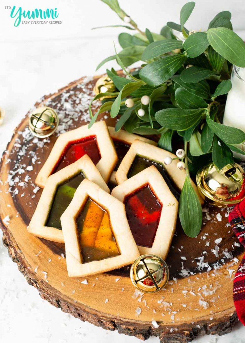Stained Glass Cookies - Easy Recipes by ItsYummi.com